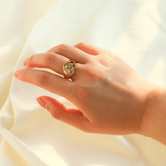 18K Gold Angel Ring Stamp Ring Signet Ring - Kawaii Peach
