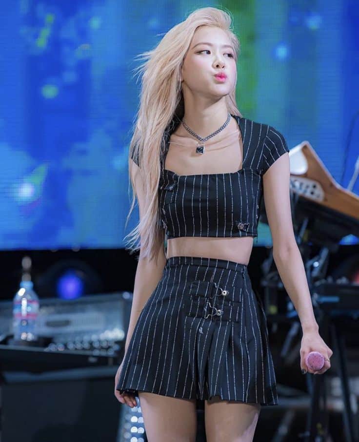 14 Kpop Outfit Ideas for 2024 - Kawaii Peach