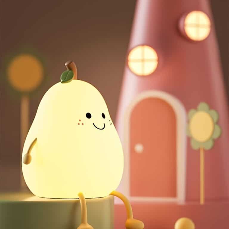 Pear Night Light Cute Pear Lamp Lumina™ - Kawaii Peach